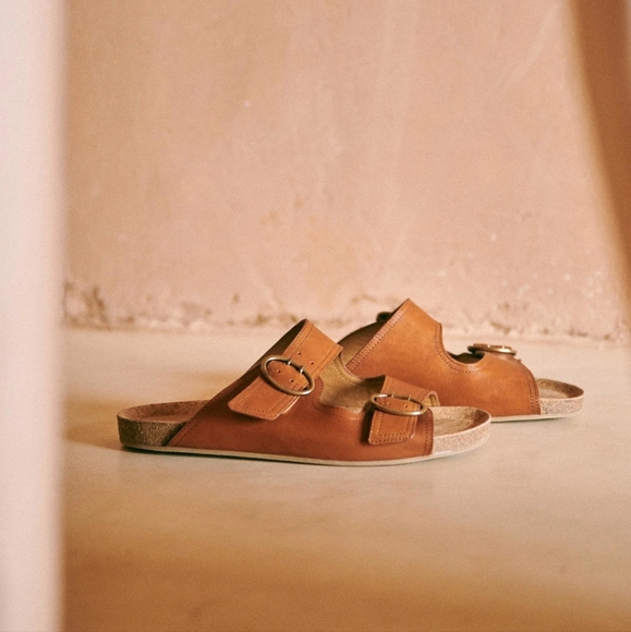 Sezane | Shoes | Nwt Sezane Sydney Low Mules Smooth Heritage Camel Flat ...